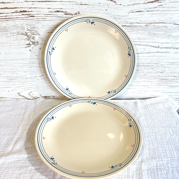 Corelle | Dining | Vintage Corelle Dinner Plates Country Violet ...